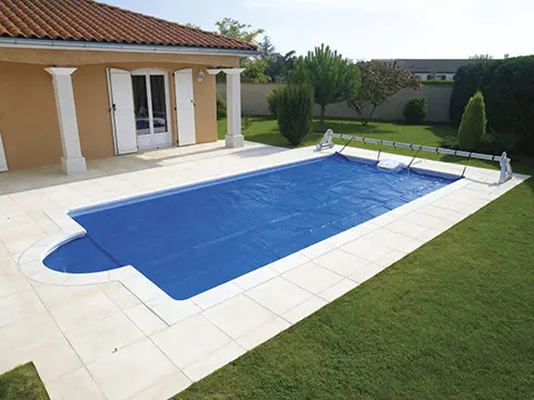 Poolabdeckung: Manuelle Abdeckungen - Bayernpool